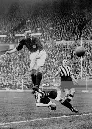 Arsenal Best Attackers Ever: No7 – One of the Finest Inside-Rights Ever ...